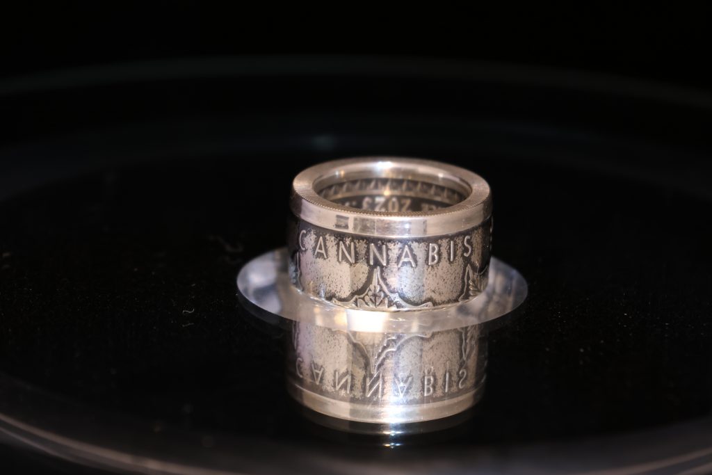 "Cannabis, Legalize Nature" fine silver coin ring - SouthWind Coin Rings